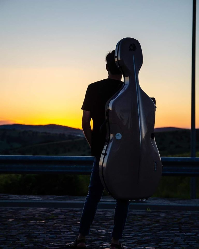 Impresiile lui Radu Croitoru la finalul călătoriei cu violoncelul său ...